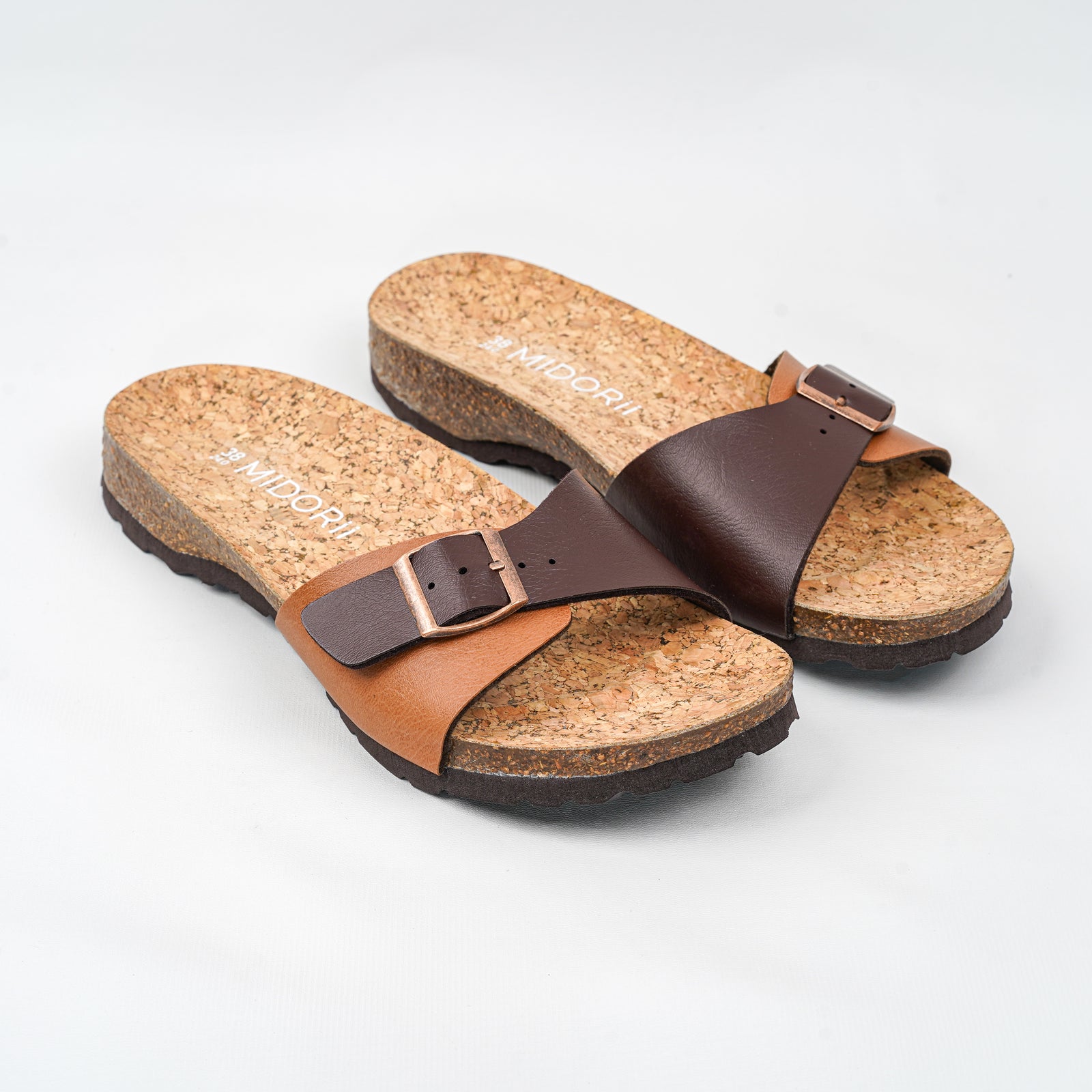MIDORii: Buy Sandals designed with Japanese footbed technology